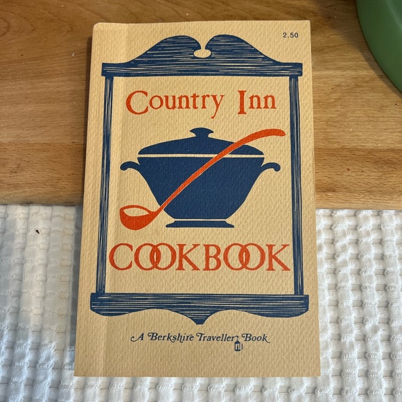 Kitchen | Vintage Cookbook Country Inn Cookbook 197 Recipes | Poshmark